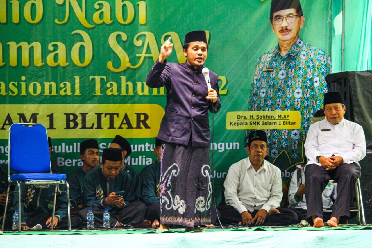 Potret Maulid Nabi Muhammad SAW, Kyai Sulton: 4 Resep Ilmu Bermanfaat ...