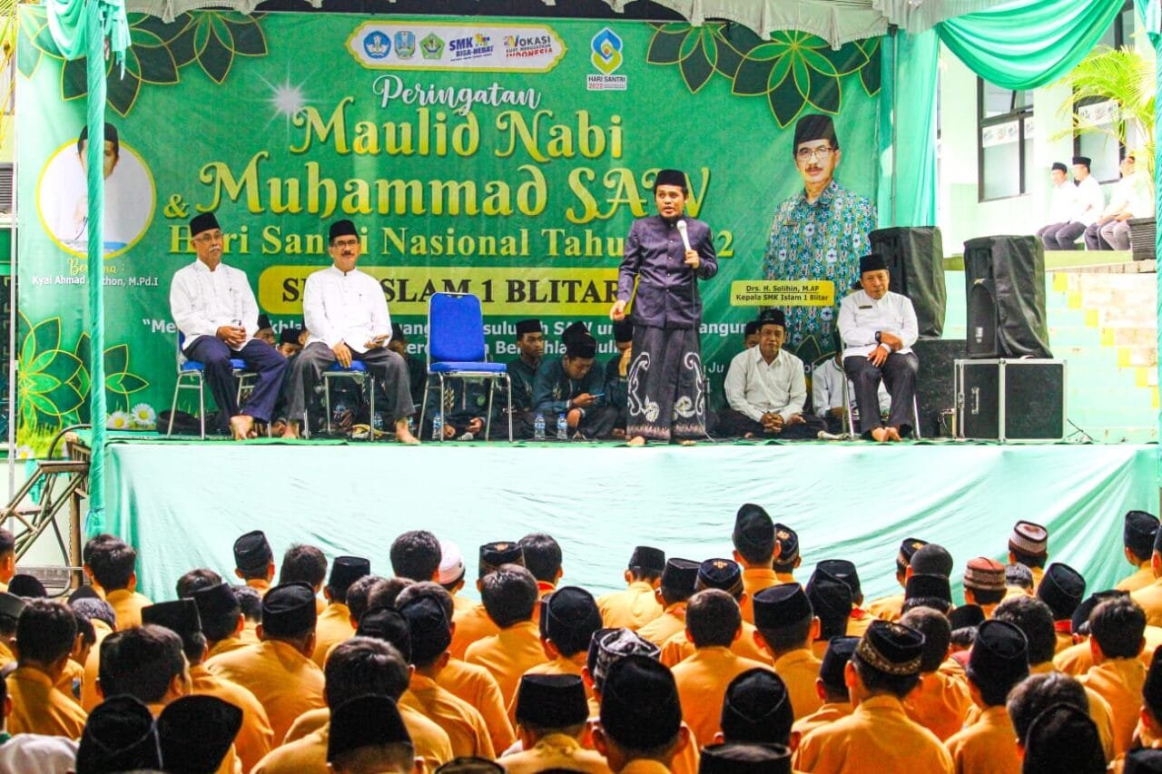 Potret Maulid Nabi Muhammad SAW, Kyai Sulton: 4 Resep Ilmu Bermanfaat ...